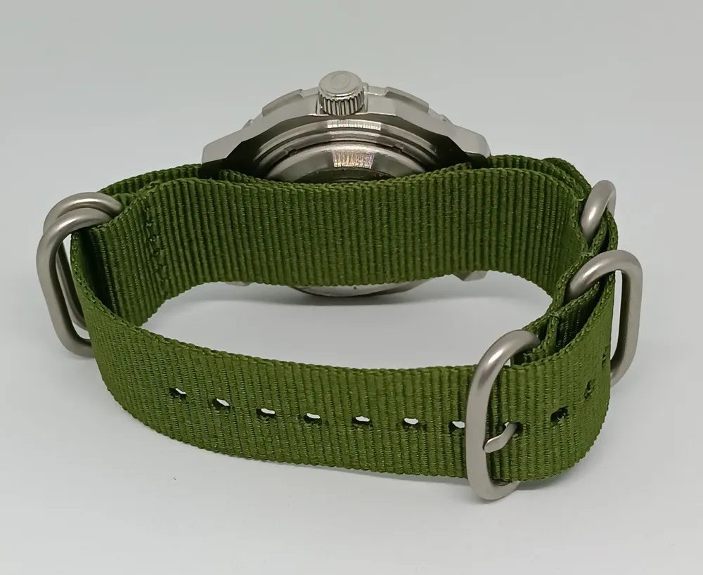 Vostok Amfibian 16032B “Chernobyl” – Soviet Store – Trang bị Nga